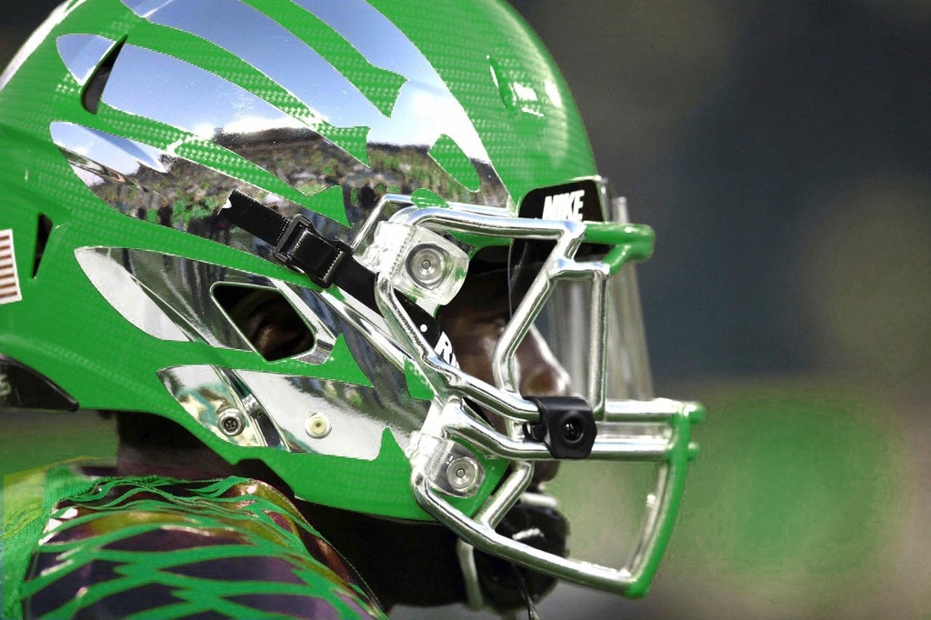 Sneak peak look at a possible green chrome helmet/jersey combo for ...
